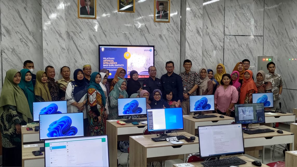 Workshop Artificial Intelligence untuk Meningkatkan Efektivitas Suplemen Pembelajaran bagi Guru ...